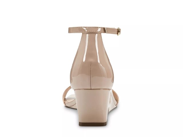 Unisa Karder Wedge Sandal - Free Shipping | DSW