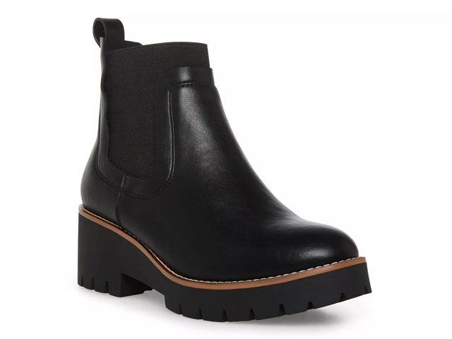 Blondo Dyme Waterproof Chelsea Boot - Free Shipping | DSW
