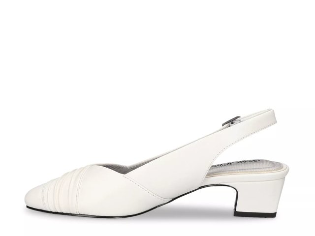 Easy Street Bates Pump - Free Shipping | DSW
