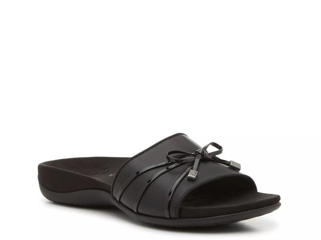 Vionic Bella Sandal - Free Shipping | DSW