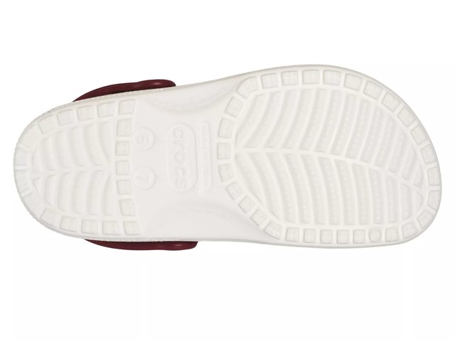 Crocs College Texas A&M Classic Clog - Free Shipping | DSW