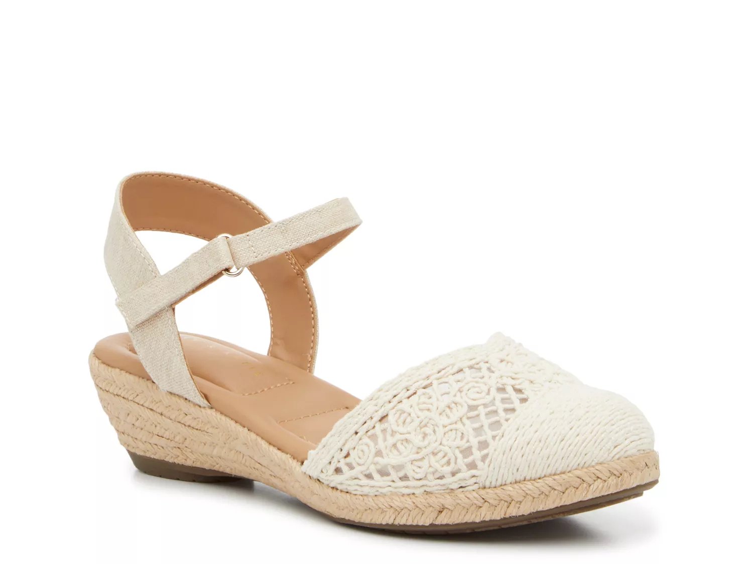 Kelly & Katie Neva Sandal - Free Shipping | DSW