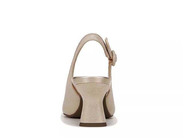 Vionic Perris Pump - Free Shipping | DSW