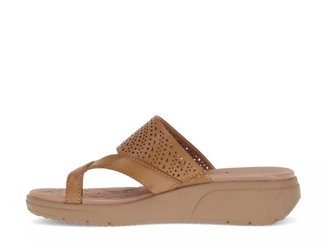 Shoes: Women's, Men's & Kids Shoes from Top Brands | DSW