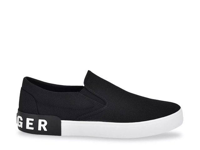 Tommy Hilfiger Rayor Sneaker - Free Shipping | DSW