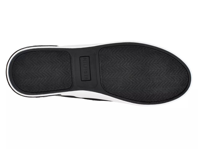 Tommy Hilfiger Rayor Sneaker - Free Shipping | DSW