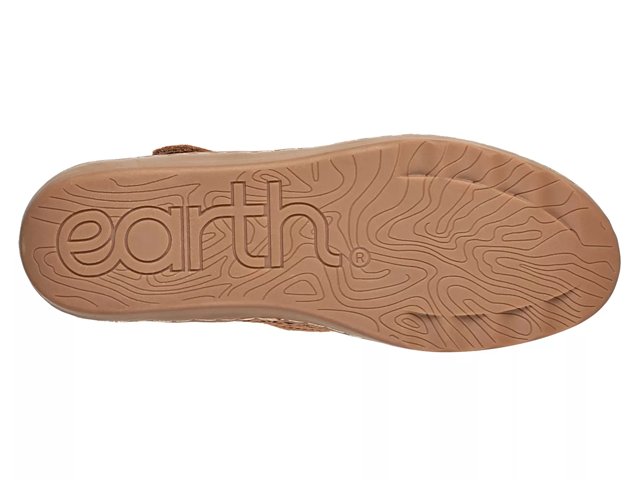 Earth Lady Flat - Free Shipping | DSW