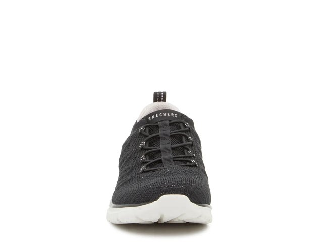 Skechers Virtue Show Runner Slip-On Sneaker - Women's - Free Shipping | DSW