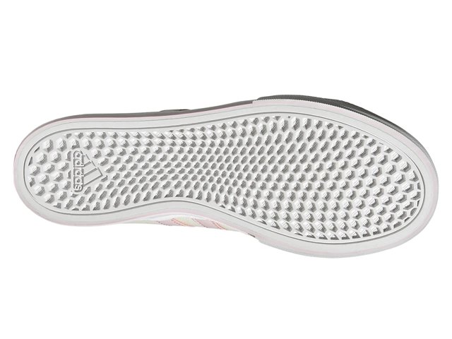 Shoes: Women's, Men's & Kids Shoes from Top Brands | DSW