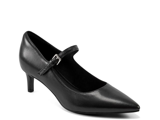 Rockport Total Motion Chase Pump - Free Shipping | DSW