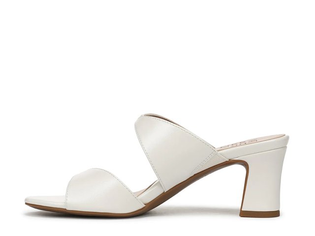 Naturalizer Nessa Sandal - Free Shipping | DSW